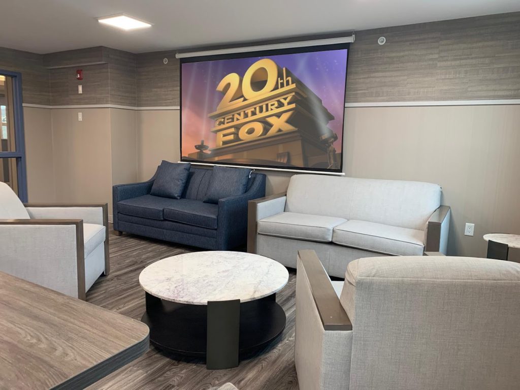 Assisted Living in New Rochelle | The Eliot at New Rochelle